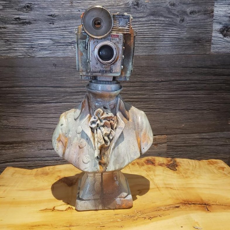 Toybashed-Vintage-Camera-Robot-bust- – The Steampunk Stuff Blog.